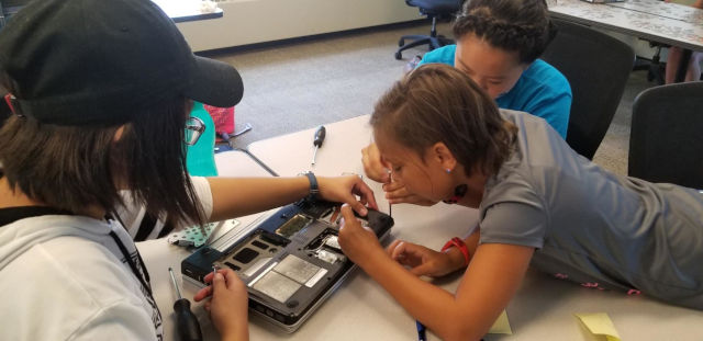 BUILD: Computer Science Camp for Girls | Refresh Annapolis Valley